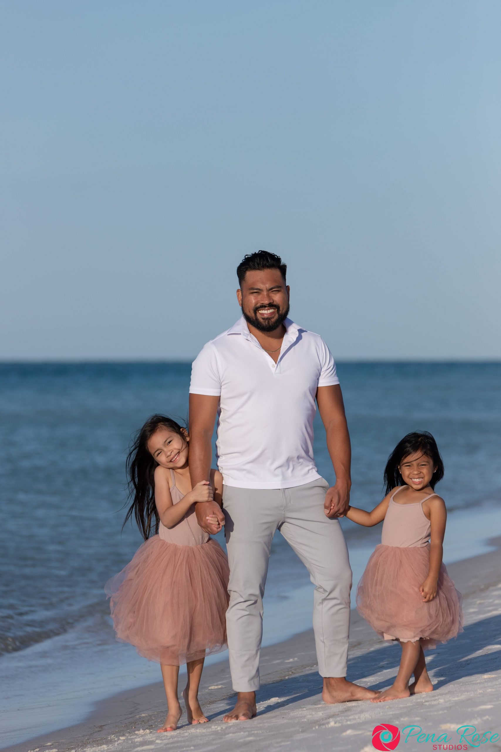 Team Pena Beach Trip WEB-17 - Northside Hospital | Careers